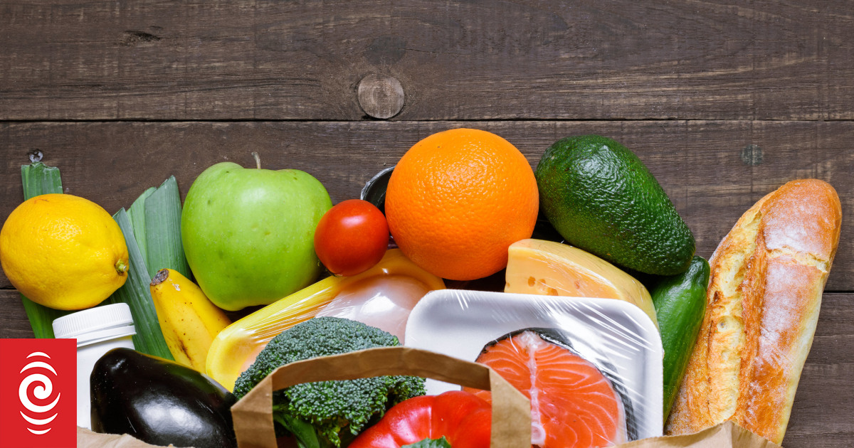 Fruit and Vege Report with Glenn Forsyth | RNZ