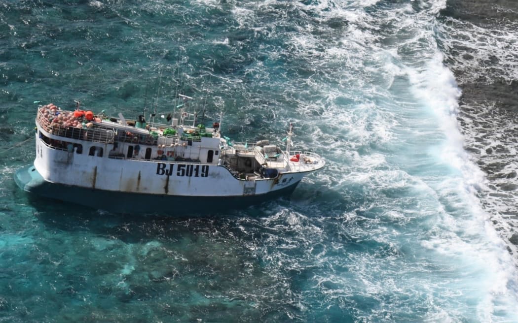 Manawanui surveyed wreck of 'suspicious' Taiwanese fishing vessel in ...