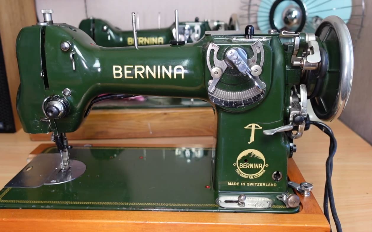 Gary Hucker's sewing machines | A Gallery from Nine To Noon | RNZ National