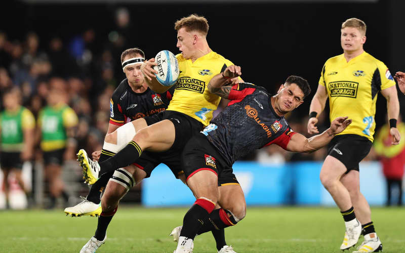 Hurricanes keen to keep Chiefs star quiet in top of the table clash | RNZ