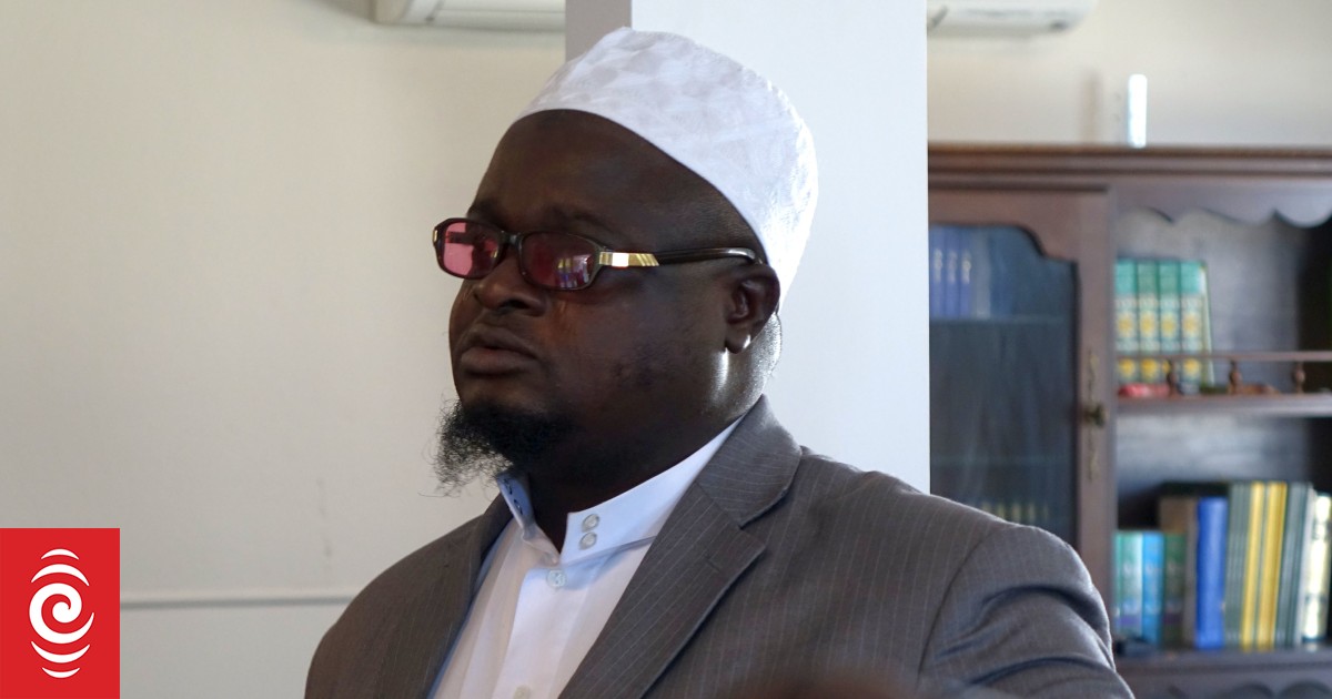 Linwood mosque reopening: 'Painful' for Imam to recall attack | RNZ News