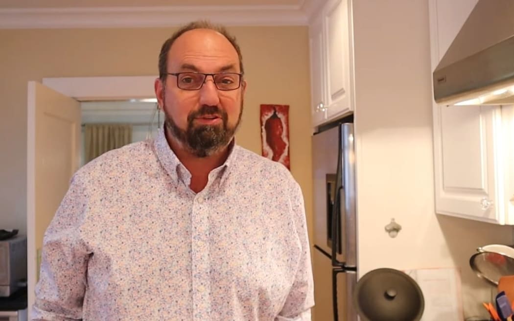 Meet the man reviewing historical sandwiches | RNZ