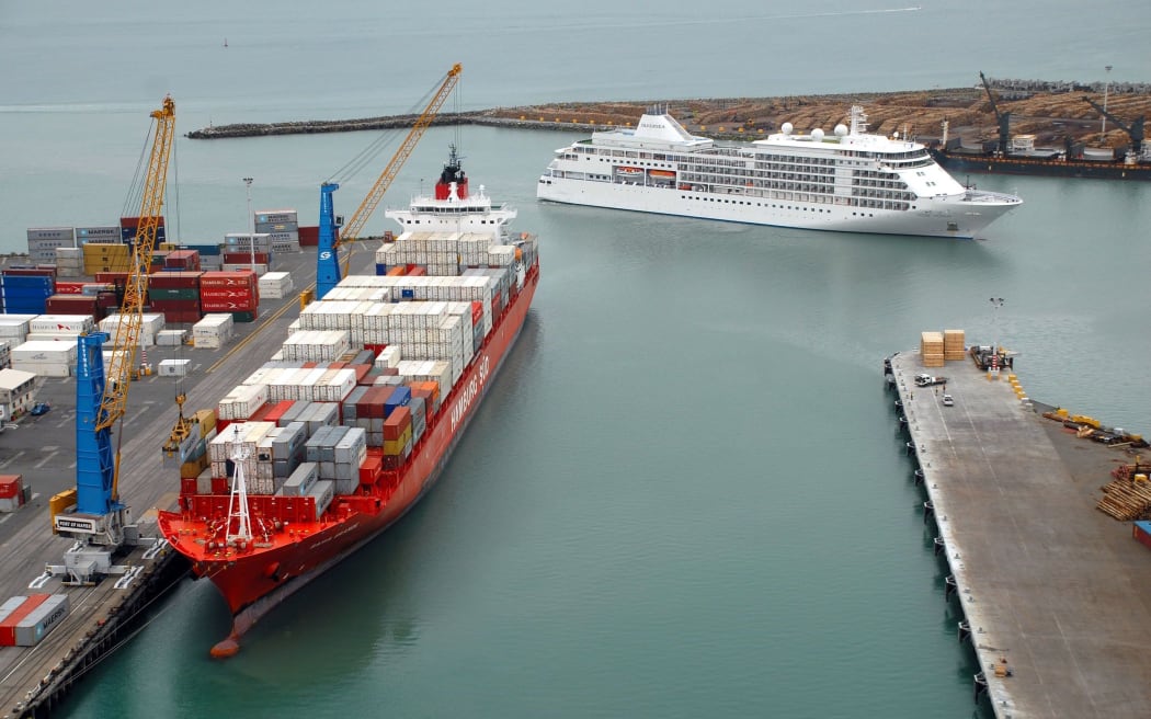 Napier Port has strong NZX debut | RNZ News