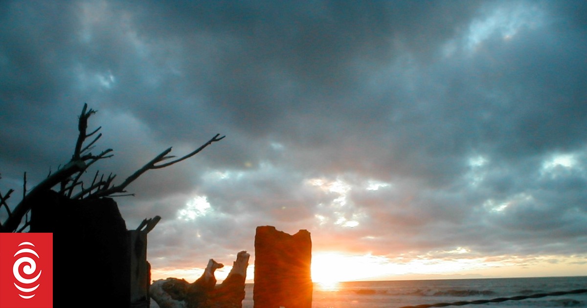 Asian Composers League: Ahiahi - Justin DeHart & Mark Menzies | RNZ