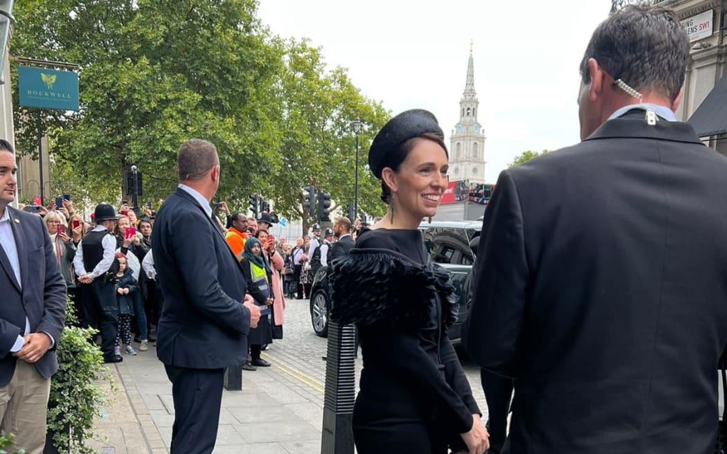 On the trail of Jacinda Ardern: Hijinks and hiccups in New York | RNZ News