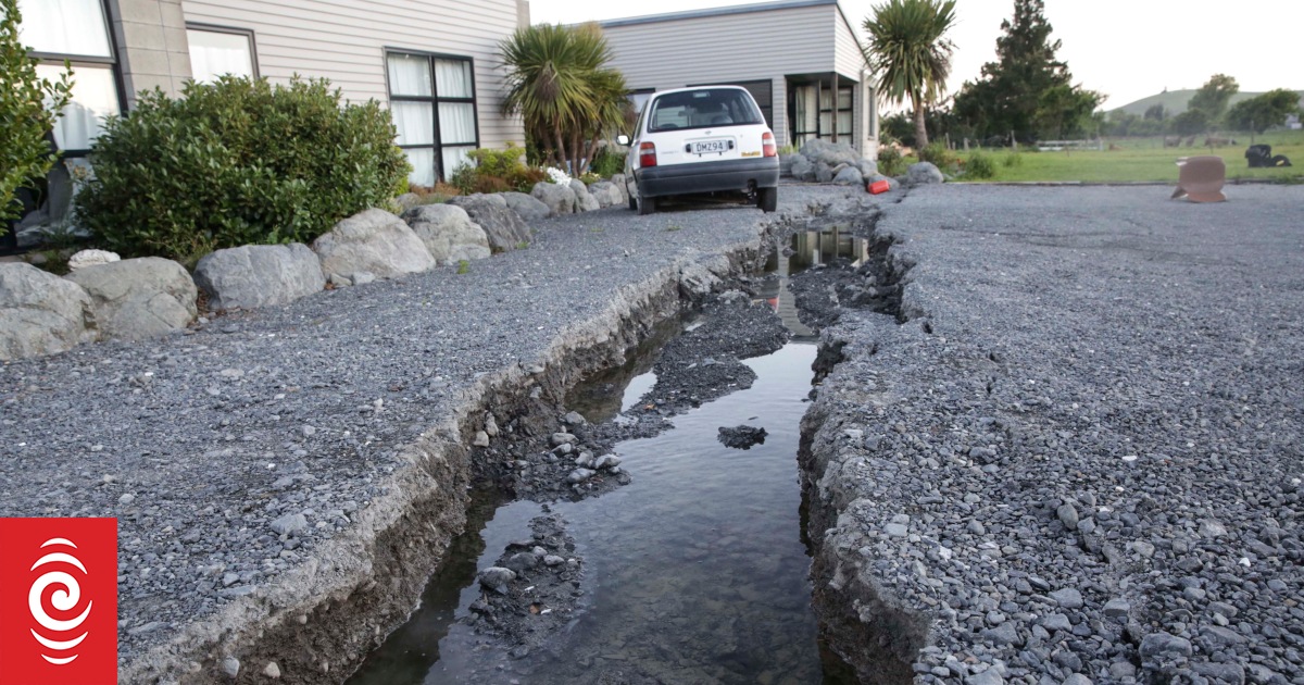 The aftermath of the 7.8 earthquake so far | RNZ News
