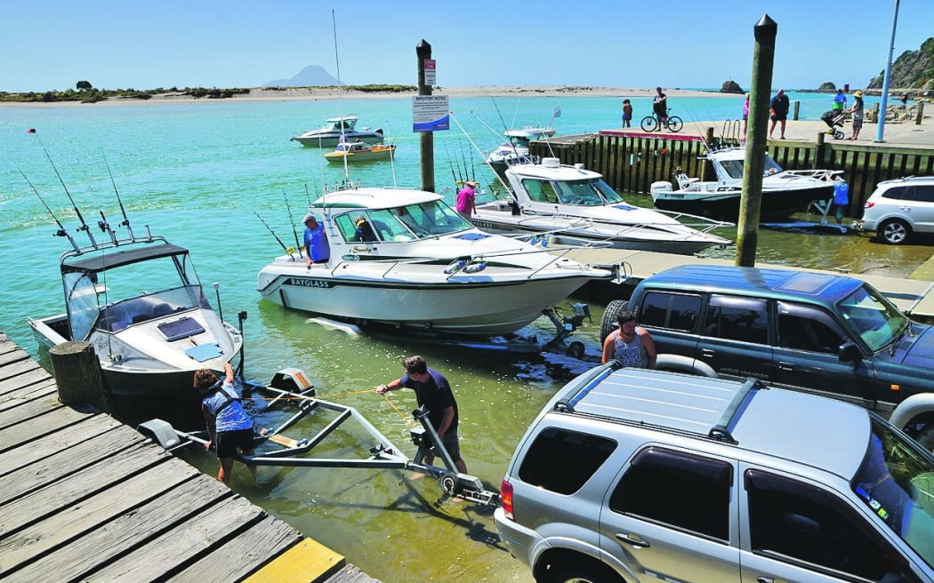 Boat ramp fees a prickly issue for fishers | RNZ News
