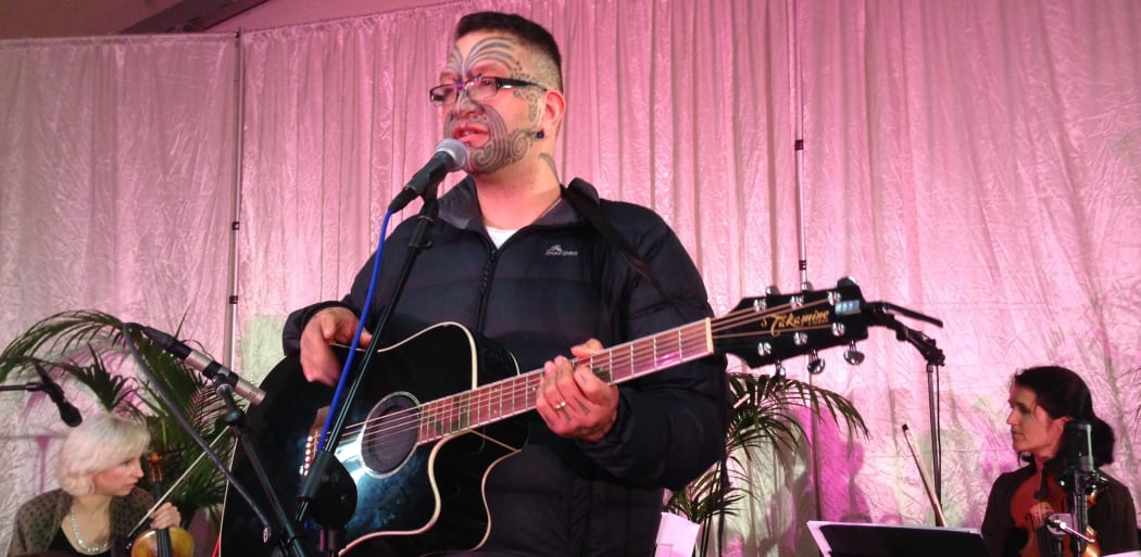 Rob Ruha live at Te Mahurehure Marae | RNZ