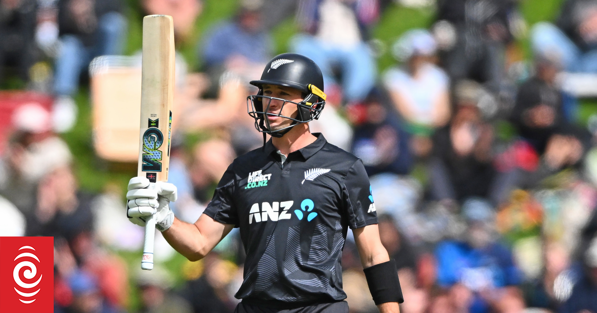 Black Caps cruise to nine-wicket ODI win over Sri Lanka | RNZ News