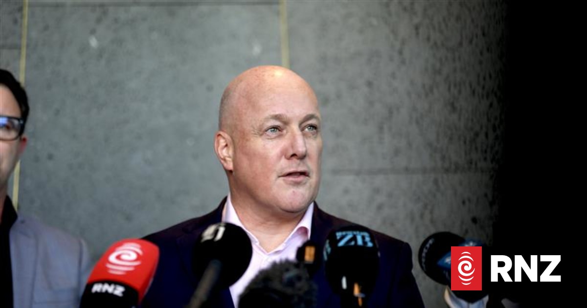 Christopher Luxon hypes Amazon data centre opening | RNZ