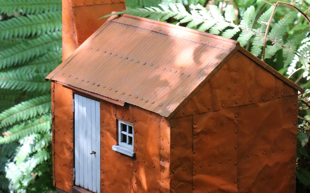 The artist duo creating miniatures of our beloved backcountry huts | RNZ