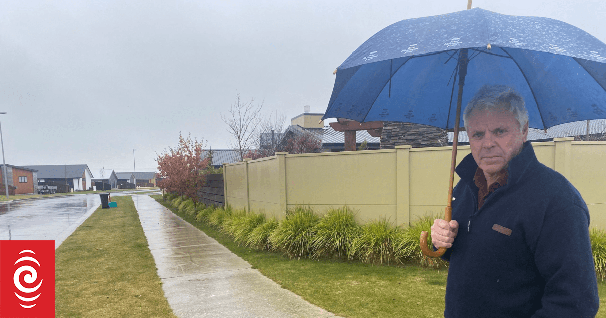 Fears Methven will be ‘overun’ with Airbnbs | RNZ News