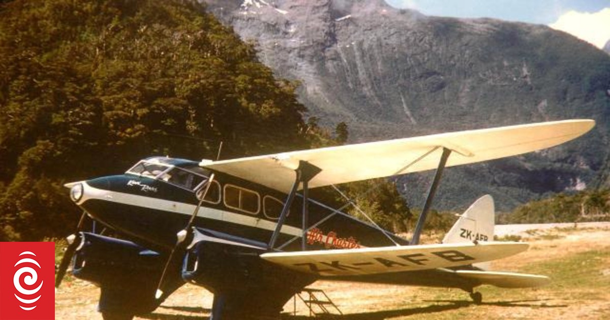 Search continues for wreckage of plane that went missing in 1962 | RNZ News