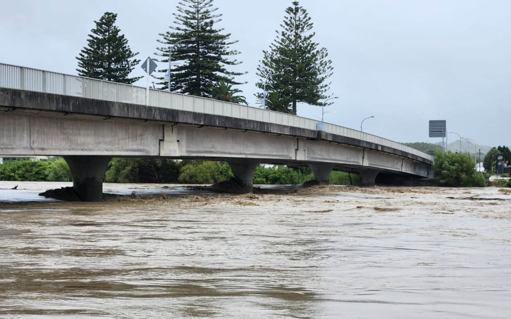 Widespread devastation: Gabrielle in pictures | RNZ News