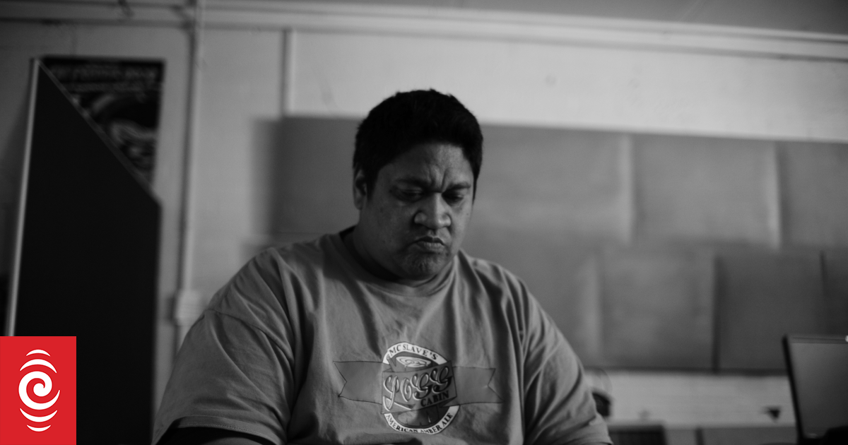Fat Freddy's Drop founder Chris Faiumu dies | RNZ News