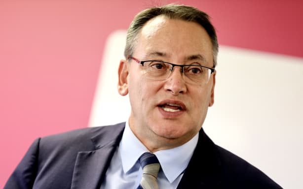 Last-minute reprieve for parts of Callaghan Innovation | RNZ