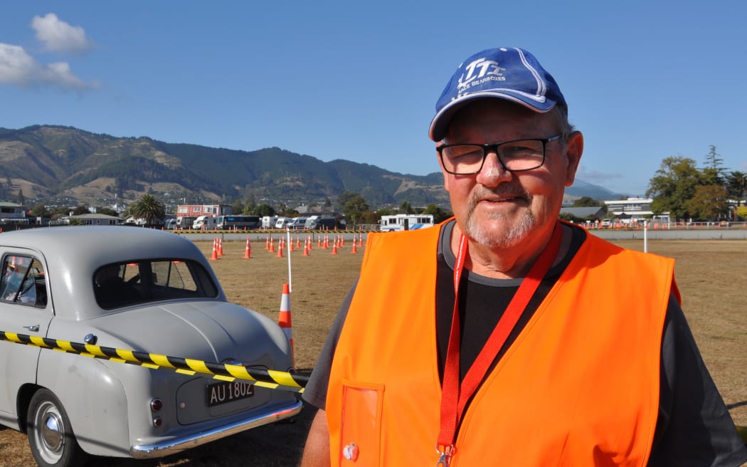 Vintage cars celebrated in Nelson festival | RNZ News