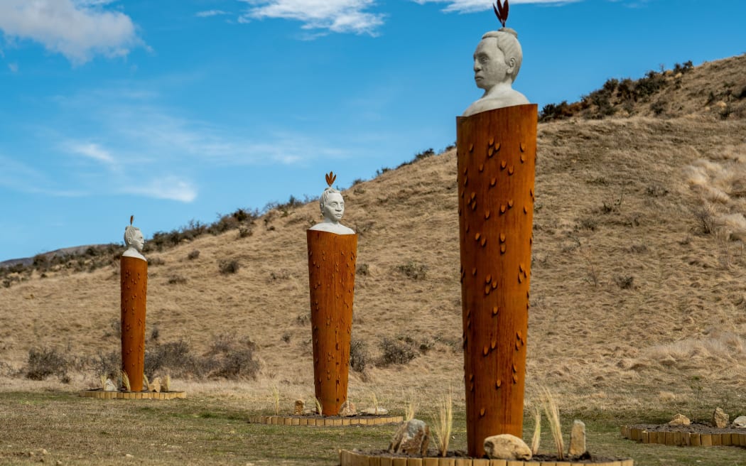 Restored pou whenua reflect significance of precious site | RNZ News