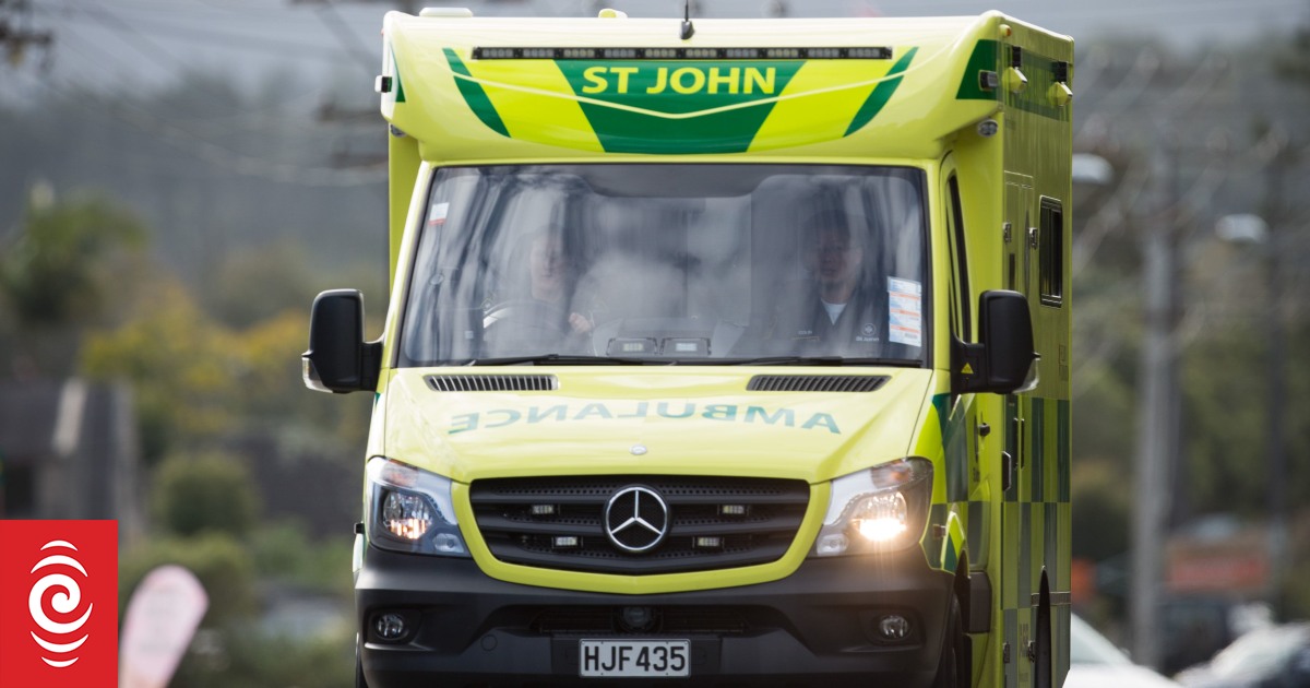 Police name paddle-board victim | RNZ News
