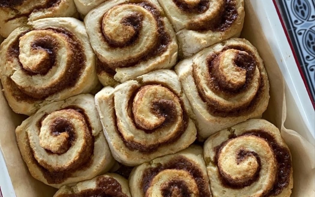 Cinnamon Scrolls | RNZ Recipes