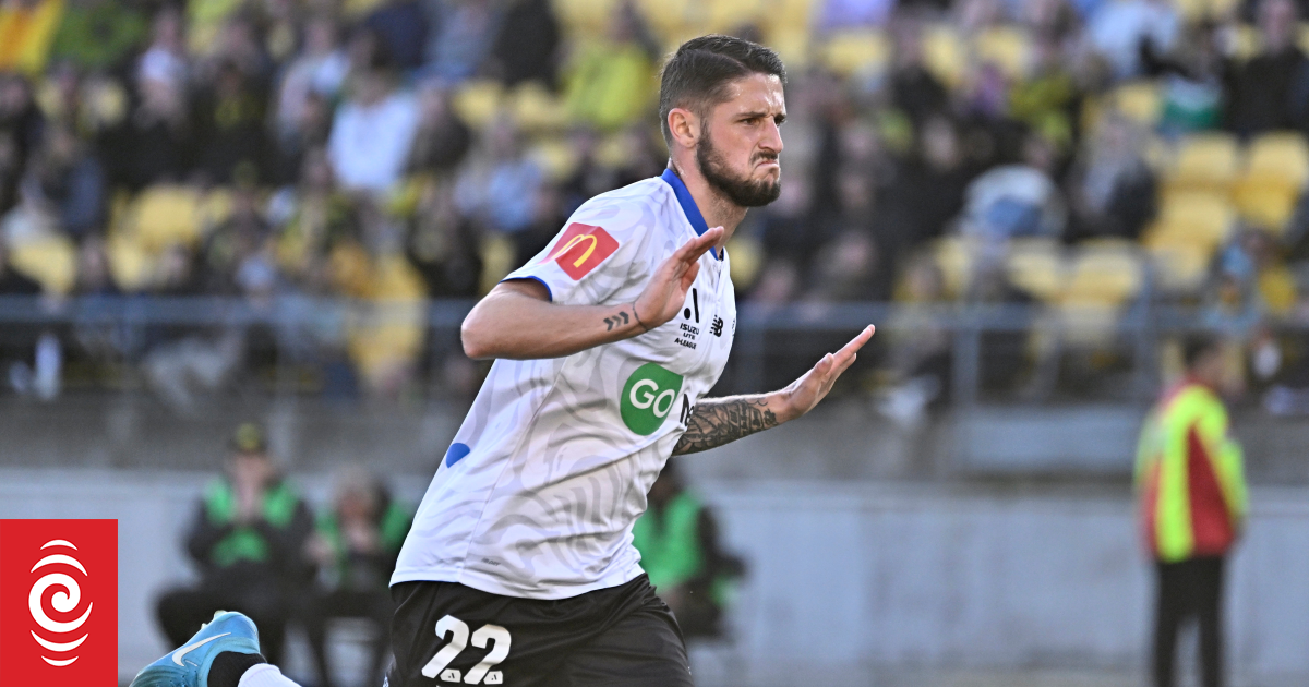 Football: Jake Brimmer keen to score more goals for Auckland FC | RNZ News