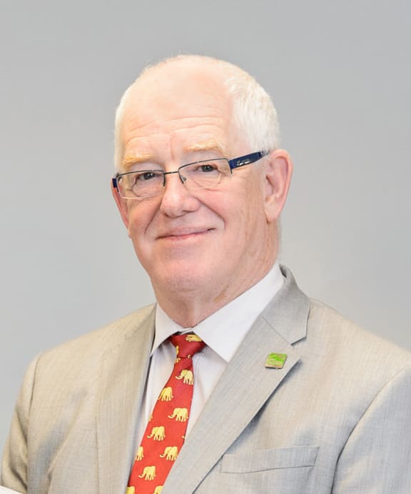 Moteliers fear Airbnb taking business | RNZ News