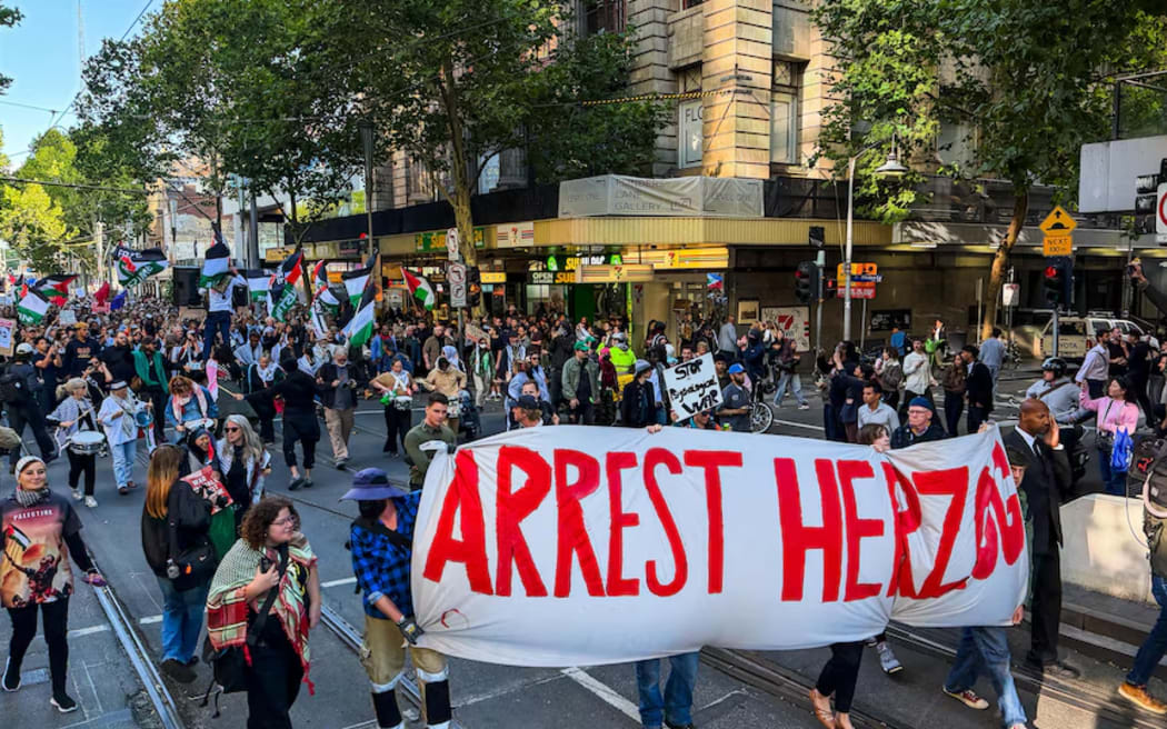 Protesters march through Melbourne's CBD as Israeli President Isaac ...