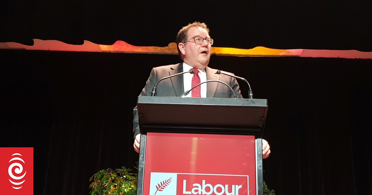 Government signals big new infrastructure spend, looser purse strings ...