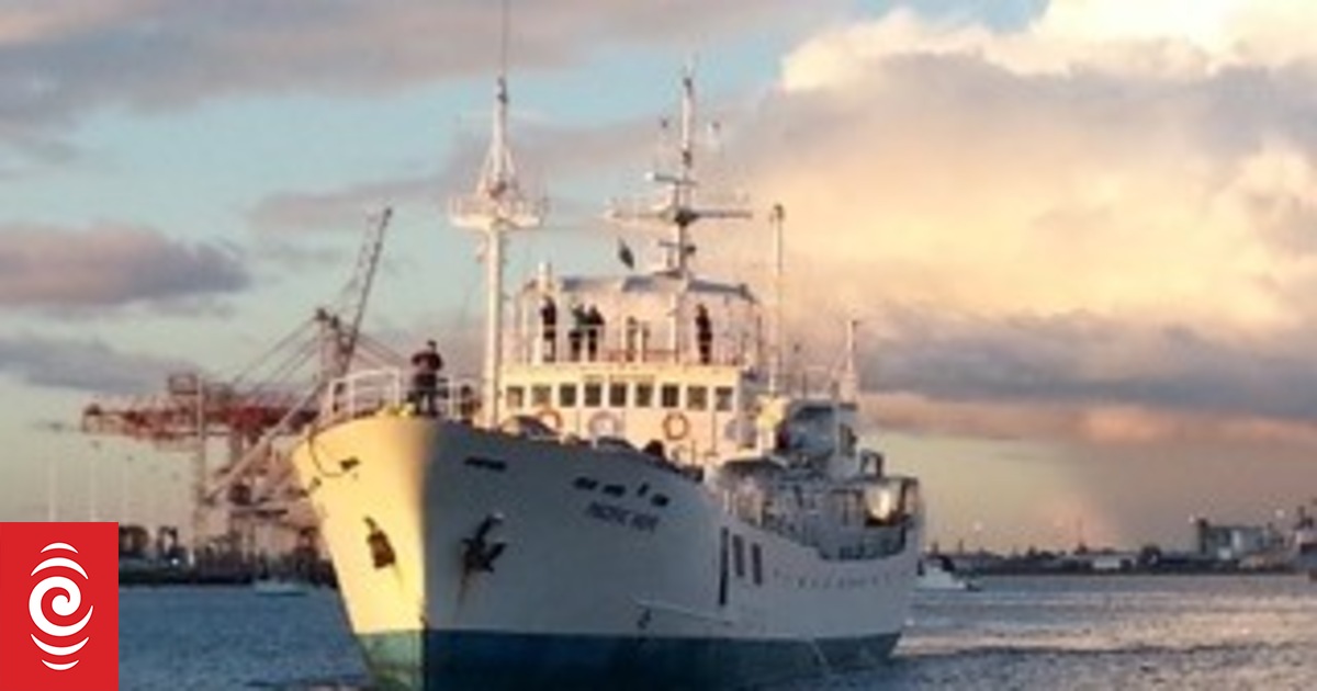 Pacific Hope ship heads to the Caribbean | RNZ News