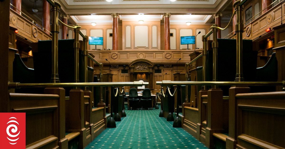 Who swears the swearers? | RNZ News