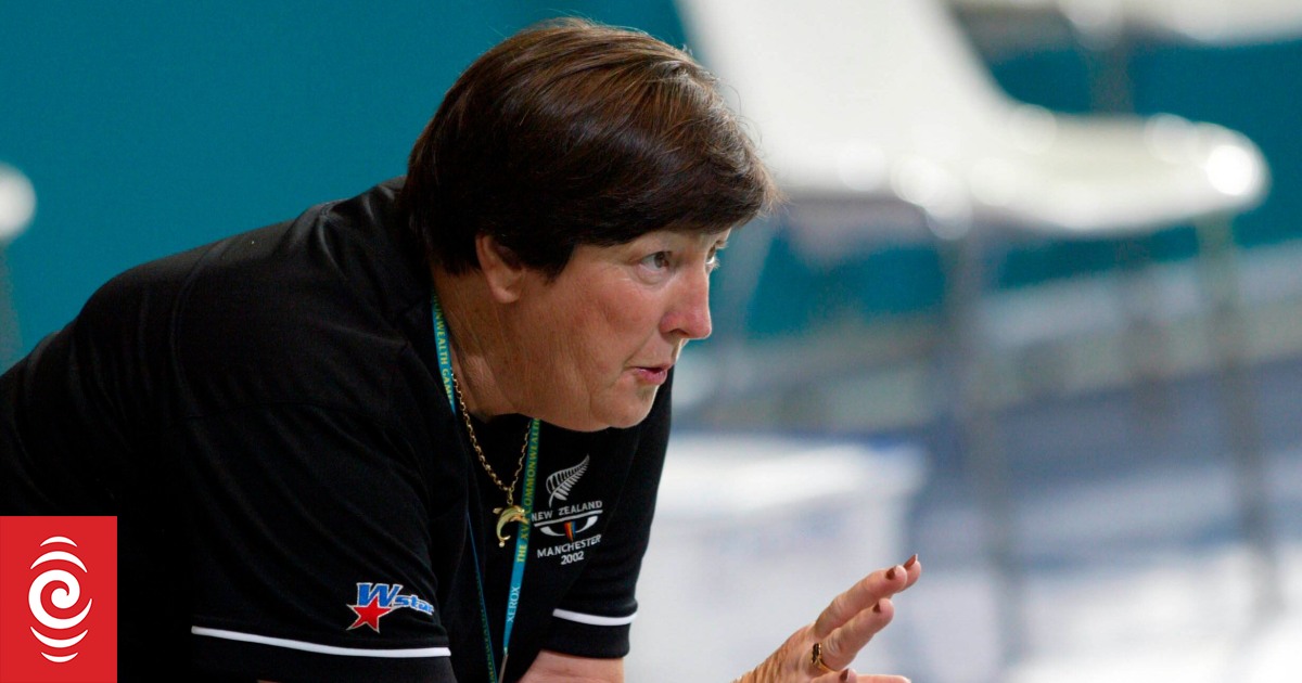 Former NZ swimming coach Jan Cameron dies | RNZ News