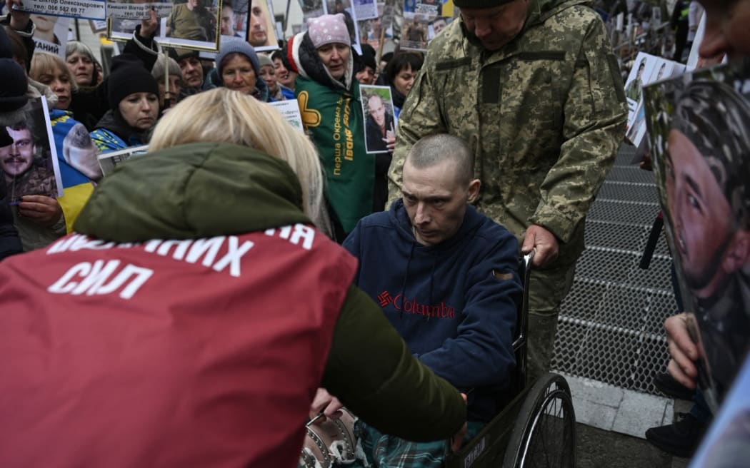 Ukraine, Russia swap 175 servicemen each ahead of 32 hour ceasefire ...