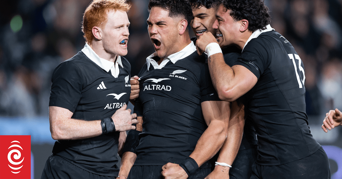 How world media reacted to All Blacks win over Springboks | RNZ News