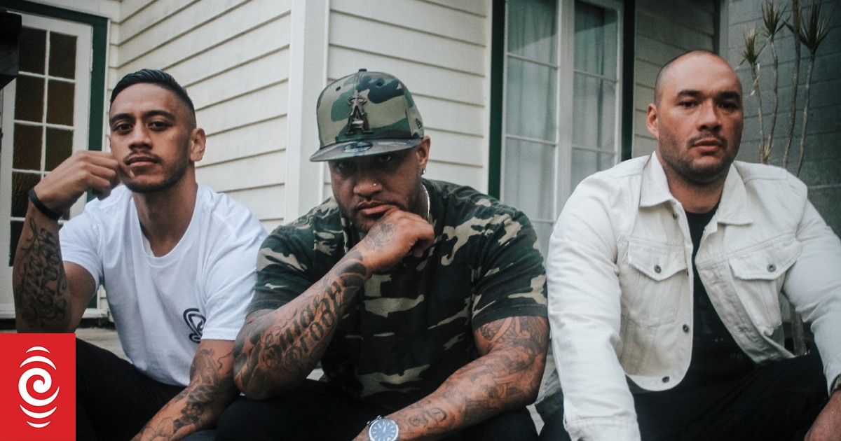 WATCH: Smashproof are back with new single ‘Broken Chains’ ft. Che Fu | RNZ