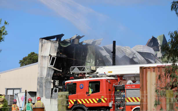 'Total loss': Fire tears through Auckland boat building facility | RNZ