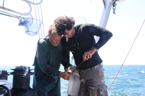 Boat captain recalls discovery of garbage patch | RNZ