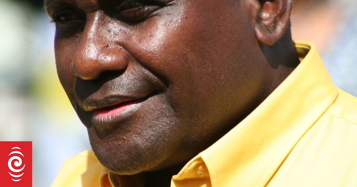Former Solomons PM runs in by-election | RNZ News