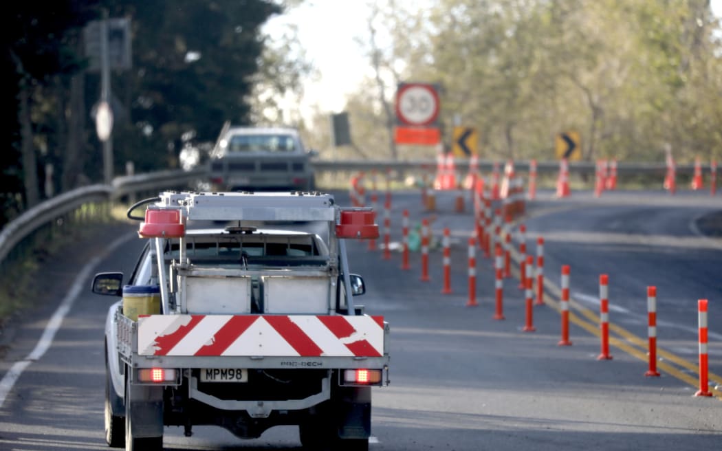 State Highway 1 at Brynderwyn Hills to close for nine weeks for repairs ...