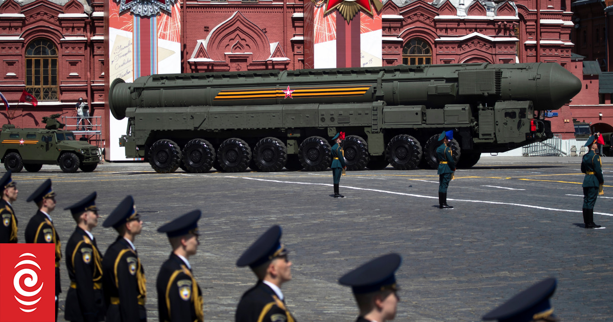 Russia's nuclear arsenal: How big is it, and who controls it? | RNZ News