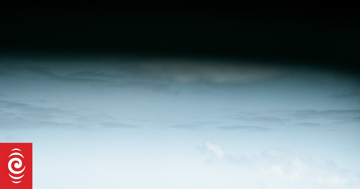 Air NZ cancels multiple flights ahead of cyclone | RNZ News