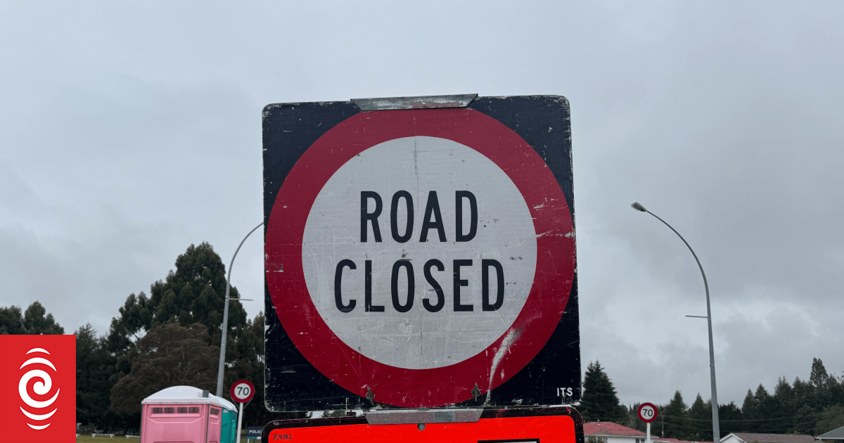 Freight costs balloon $100,000 a day due to Desert Road closure ...