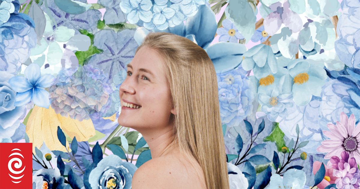 Alexandra through the looking glass | RNZ