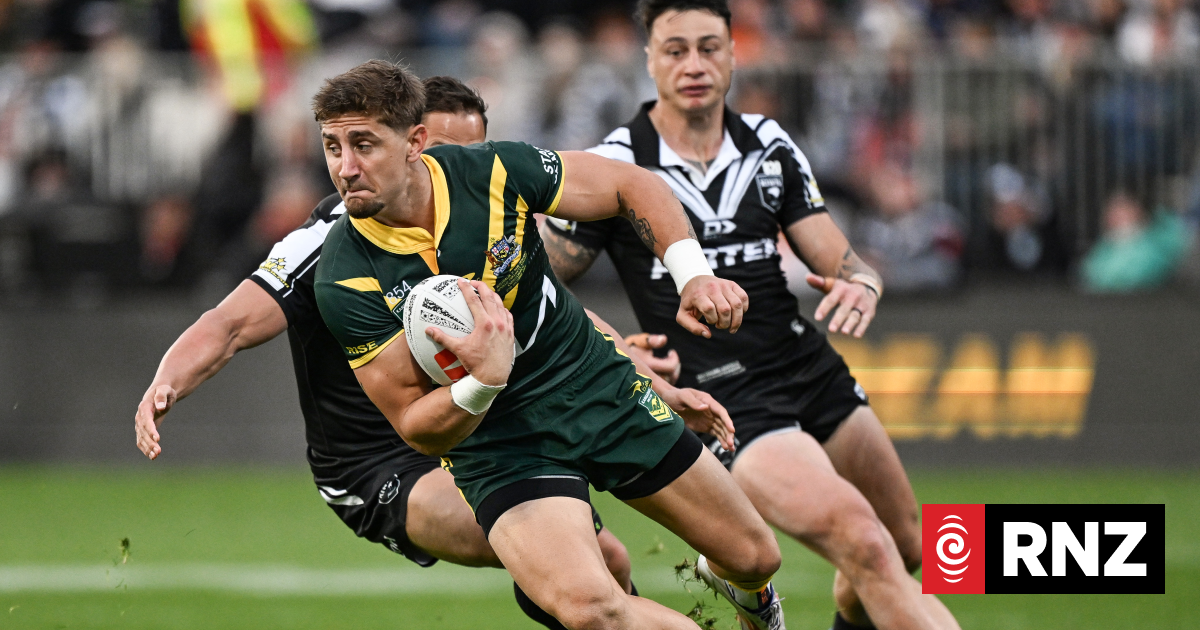 League convert Zac Lomax forces way into Wallabies conversation | RNZ News
