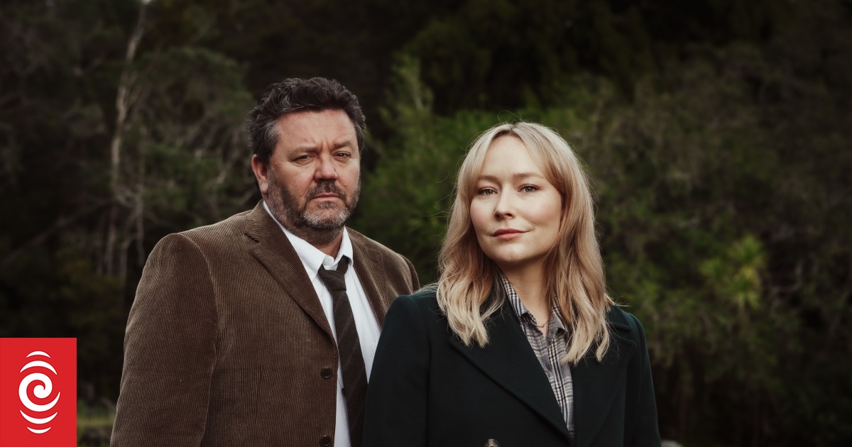 Fast Favourites: The Brokenwood Mysteries star Fern Sutherland | RNZ