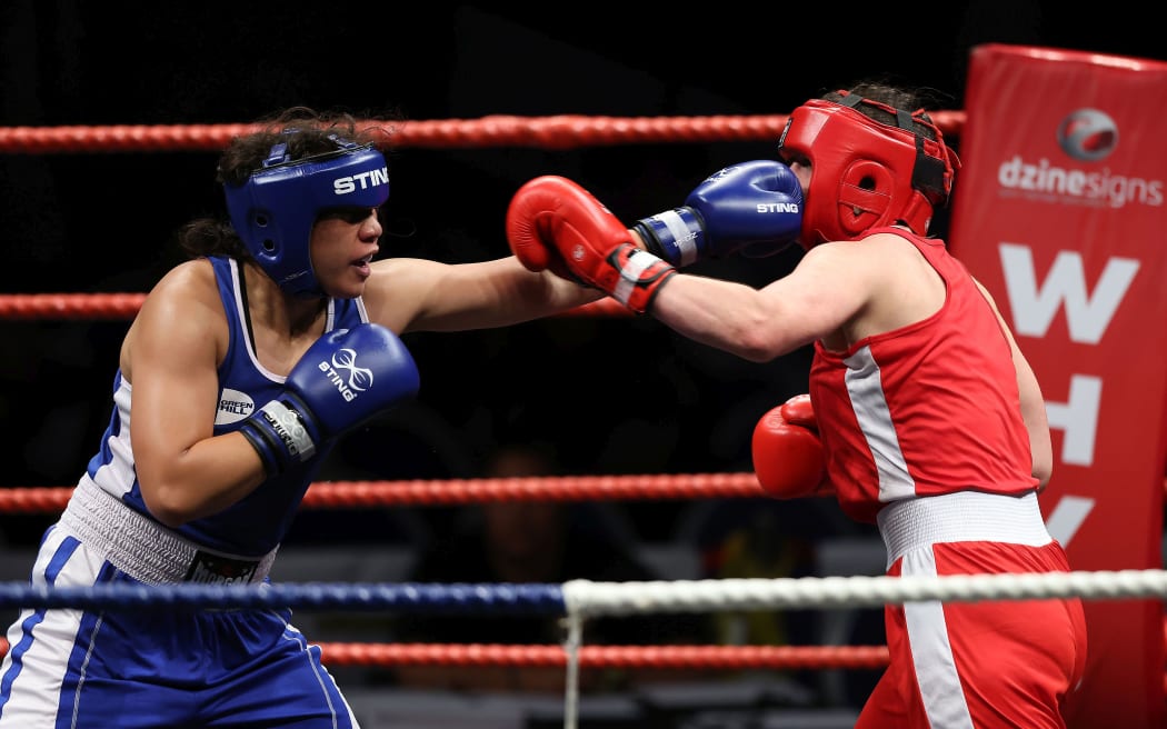 Kiwi to fight Belarusian first up at World Champs | RNZ News