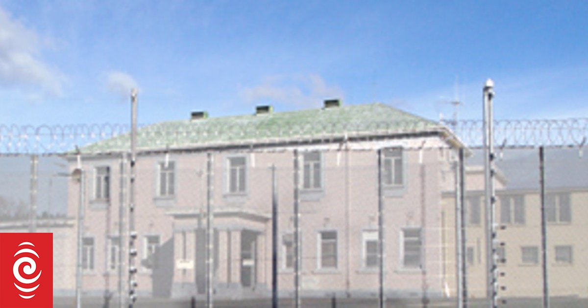 Prison officers union on full prisons and underfunded support services ...