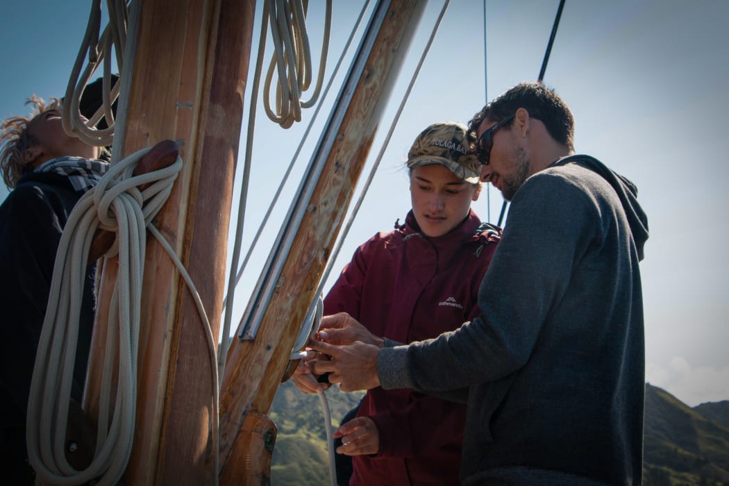 Tuia 250: waka voyage a chance to 'connect with taiao' | RNZ News