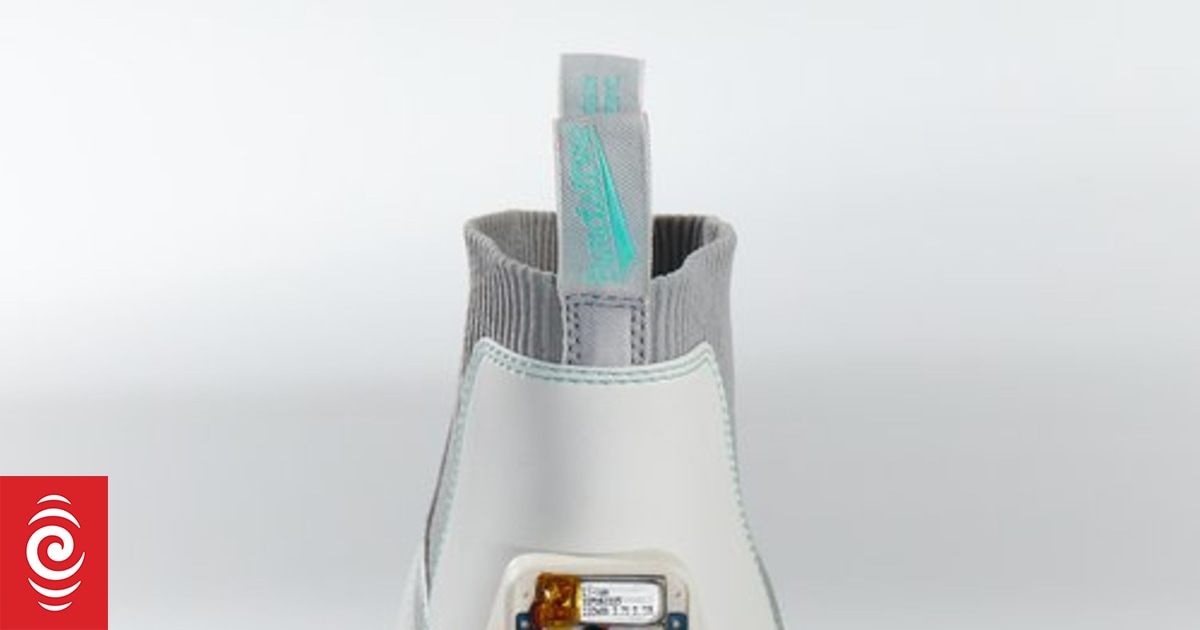 Smart boot developed to prevent injuries for health workers | RNZ