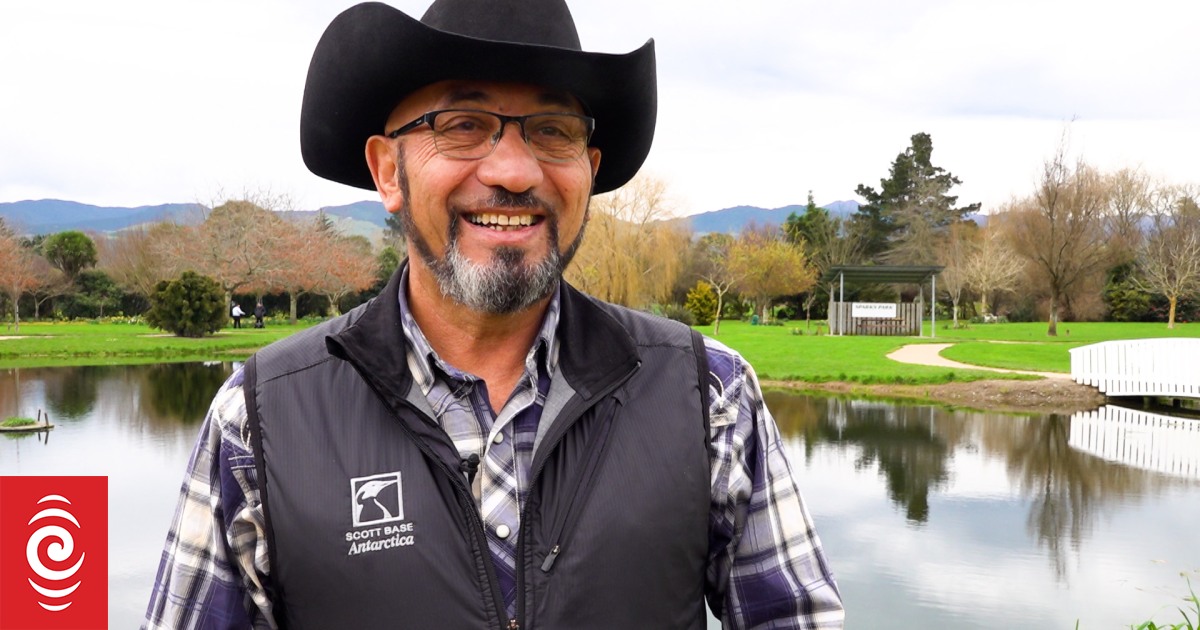 Former NZ First minister Ron Mark on NZ First's return to Parliament | RNZ