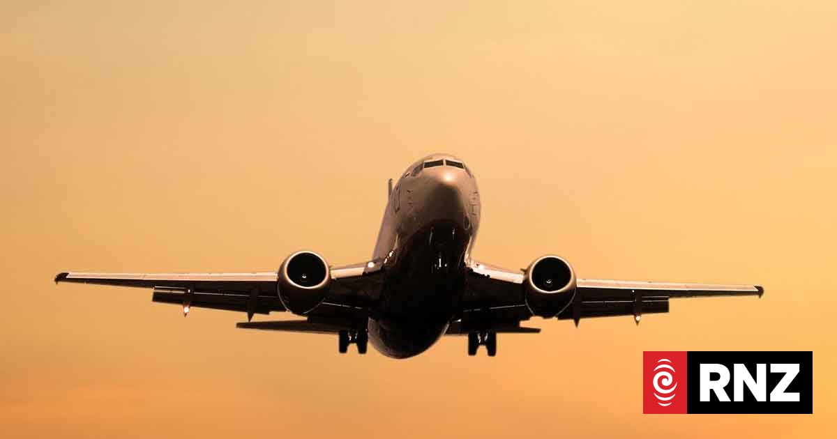 'Your plane is not like a house' - Phone fires prompt warning | RNZ